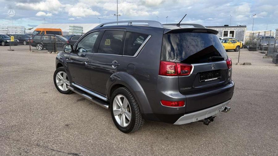 Pelēks Peugeot 4007 2011 Marijampole, ar dzinēja tilpumu 2.18 L un nobraukumu 238 tūkst. km par 5650 €, foto 6 vietnē AUTOMOTO.COM.LV