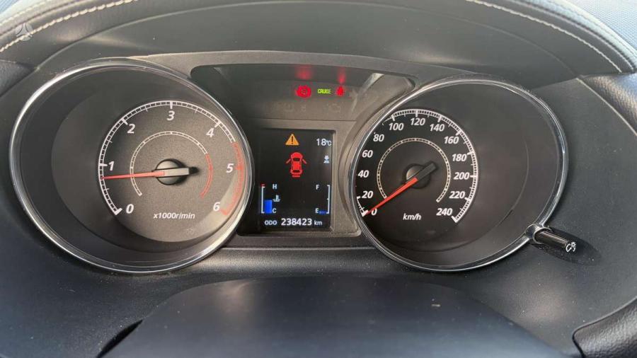 Pelēks Peugeot 4007 2011 Marijampole, ar dzinēja tilpumu 2.18 L un nobraukumu 238 tūkst. km par 5650 €, foto 24 vietnē AUTOMOTO.COM.LV