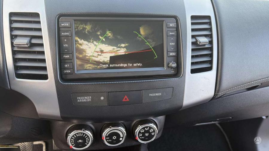 Pelēks Peugeot 4007 2011 Marijampole, ar dzinēja tilpumu 2.18 L un nobraukumu 238 tūkst. km par 5650 €, foto 26 vietnē AUTOMOTO.COM.LV