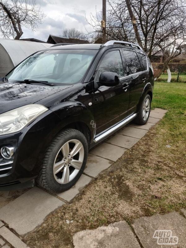 Peugeot 4007 2008 Viļņa, ar dzinēja tilpumu 2.20 L un nobraukumu 390 tūkst. km par 3300 €, foto 2 vietnē AUTOMOTO.COM.LV