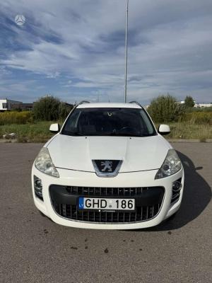 White Peugeot 4007 2008 in Kaunas, with an engine capacity of 2.18 L and mileage of 196 thousand km for 3490 €, photo 1 on AUTOMOTO.COM.LV