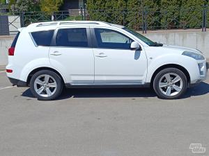 Balts Peugeot 4007 2009 Telšiai, ar dzinēja tilpumu 2.20 L un nobraukumu 270 tūkst. km par 3500 €, foto 11 vietnē AUTOMOTO.COM.LV