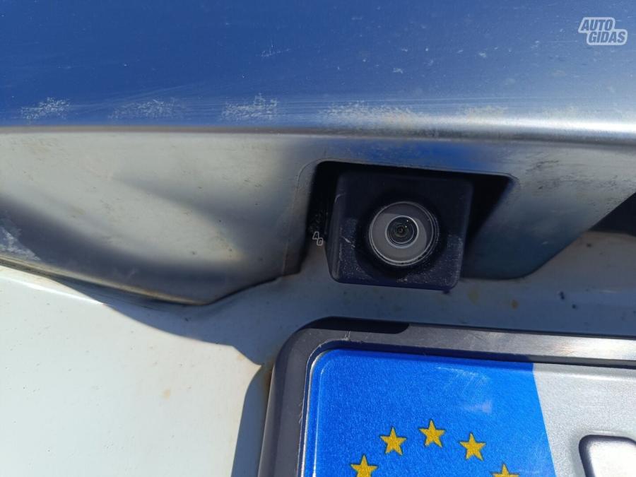 Balts Peugeot 4007 2009 Telšiai, ar dzinēja tilpumu 2.20 L un nobraukumu 270 tūkst. km par 3500 €, foto 24 vietnē AUTOMOTO.COM.LV