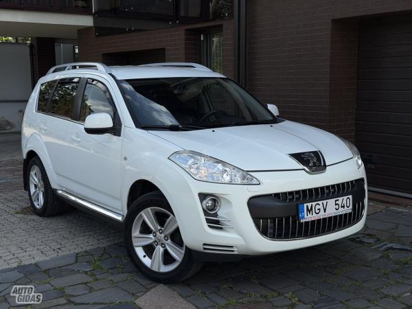 Balts Peugeot 4007 2010 Alīta, ar dzinēja tilpumu 2.20 L un nobraukumu 270 tūkst. km par 5150 €, foto 1 vietnē AUTOMOTO.COM.LV
