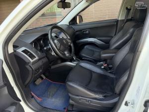 Balts Peugeot 4007 2010 Alīta, ar dzinēja tilpumu 2.20 L un nobraukumu 270 tūkst. km par 5150 €, foto 20 vietnē AUTOMOTO.COM.LV