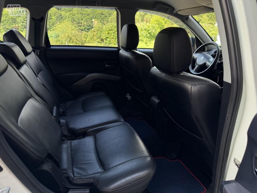 Balts Peugeot 4007 2010 Alīta, ar dzinēja tilpumu 2.20 L un nobraukumu 270 tūkst. km par 5150 €, foto 27 vietnē AUTOMOTO.COM.LV