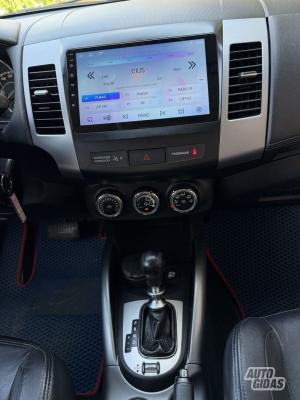 Balts Peugeot 4007 2010 Alīta, ar dzinēja tilpumu 2.20 L un nobraukumu 270 tūkst. km par 5150 €, foto 33 vietnē AUTOMOTO.COM.LV