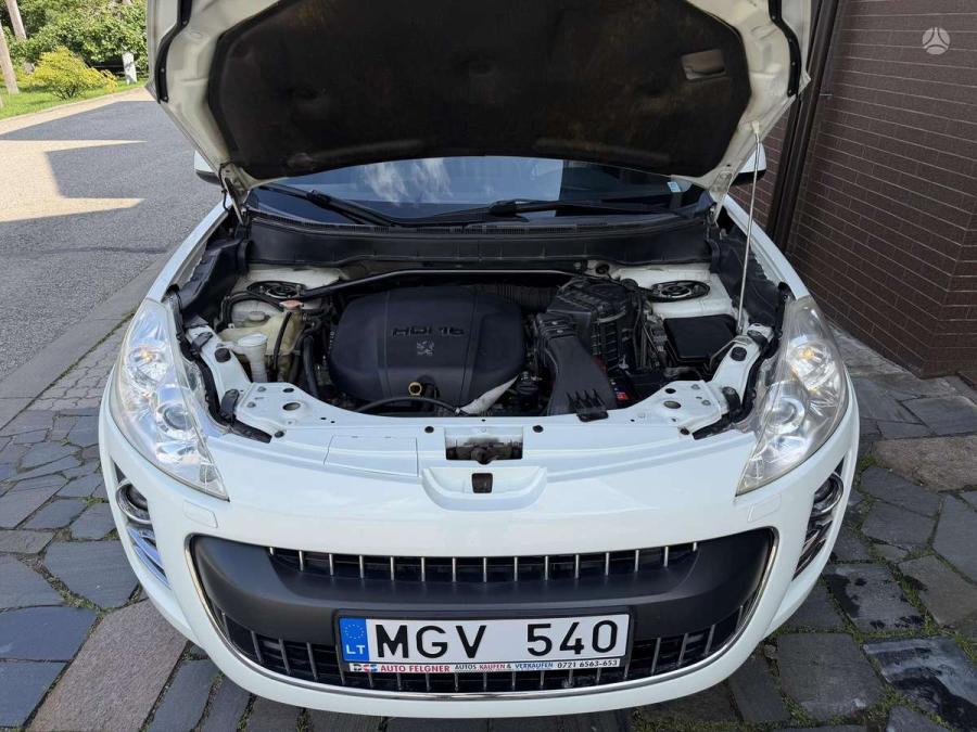 Balts Peugeot 4007 2010 Alīta, ar dzinēja tilpumu 2.18 L un nobraukumu 270 tūkst. km par 5150 €, foto 11 vietnē AUTOMOTO.COM.LV
