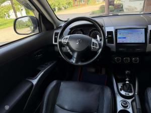 Balts Peugeot 4007 2010 Alīta, ar dzinēja tilpumu 2.18 L un nobraukumu 270 tūkst. km par 5150 €, foto 24 vietnē AUTOMOTO.COM.LV