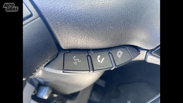 White Peugeot 4007 2012 in Siauliai, with an engine capacity of 1.60 L and mileage of 217 thousand km for 5999 €, photo 6 on AUTOMOTO.COM.LV