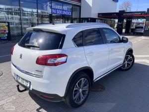 White Peugeot 4007 2012 in Siauliai, with an engine capacity of 1.60 L and mileage of 217 thousand km for 5999 €, photo 12 on AUTOMOTO.COM.LV