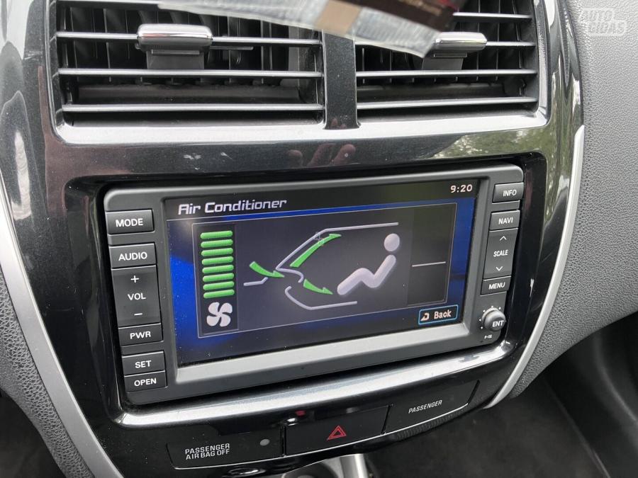 White Peugeot 4007 2012 in Siauliai, with an engine capacity of 1.60 L and mileage of 217 thousand km for 5999 €, photo 23 on AUTOMOTO.COM.LV