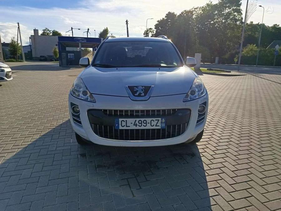 Balts Peugeot 4007 2012 Tauragė, ar dzinēja tilpumu 2.20 L un nobraukumu 326 tūkst. km par 3800 €, foto 4 vietnē AUTOMOTO.COM.LV