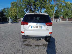 Balts Peugeot 4007 2012 Tauragė, ar dzinēja tilpumu 2.20 L un nobraukumu 326 tūkst. km par 3800 €, foto 7 vietnē AUTOMOTO.COM.LV