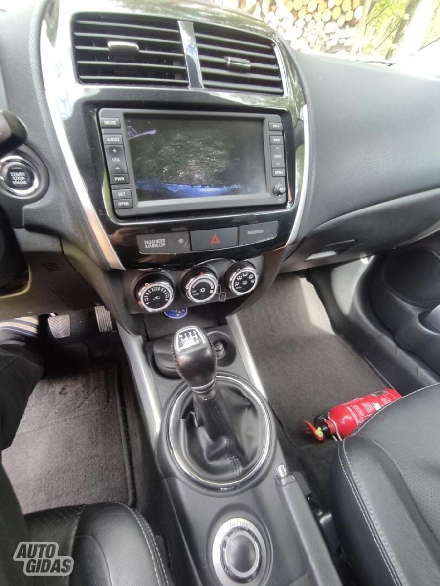 Black Peugeot 4008 2013 in Alytus, with an engine capacity of 1.80 L and mileage of 206 thousand km for 7300 €, photo 10 on AUTOMOTO.COM.LV