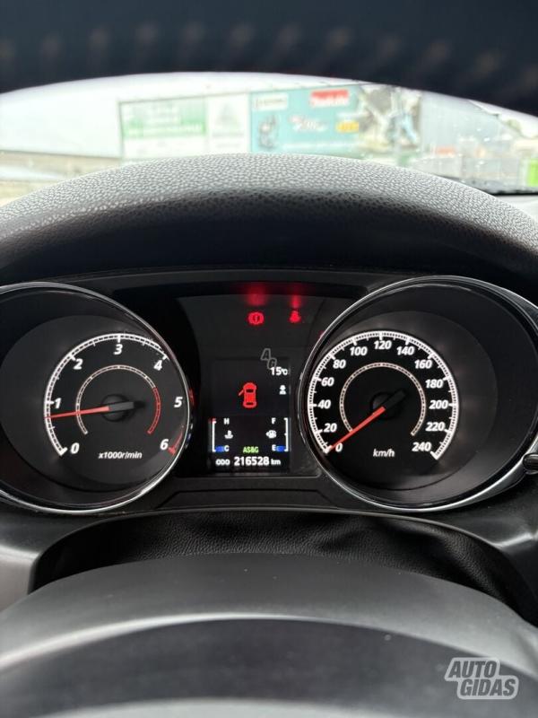 Peugeot 4008 2012 in Taurage, with an engine capacity of 1.80 L and mileage of 217 thousand km for 4800 €, photo 6 on AUTOMOTO.COM.LV