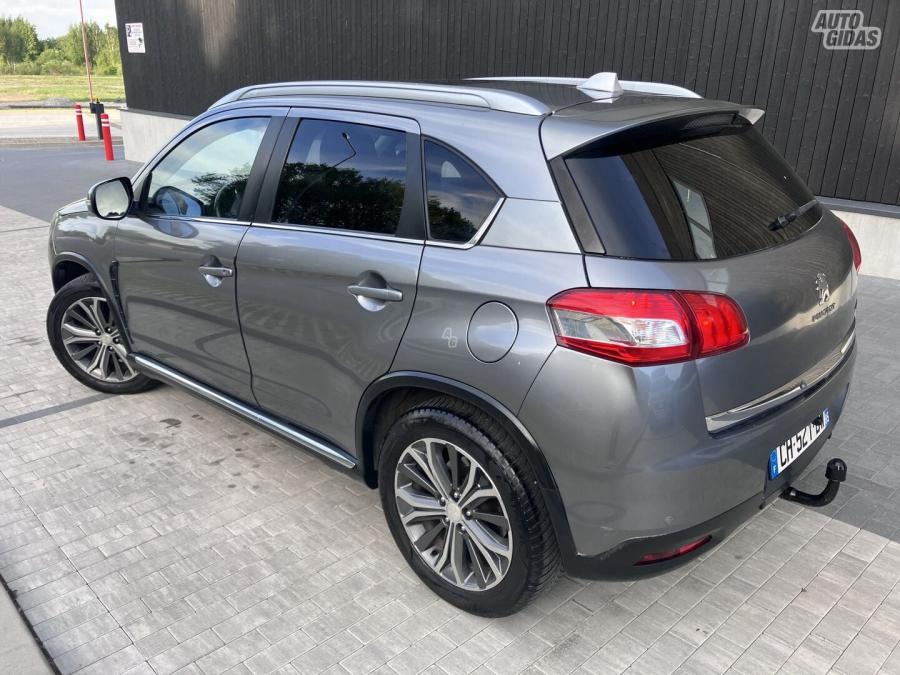 Grey Peugeot 4008 2012 in Siauliai, with an engine capacity of 1.60 L and mileage of 151 thousand km for 5999 €, photo 7 on AUTOMOTO.COM.LV