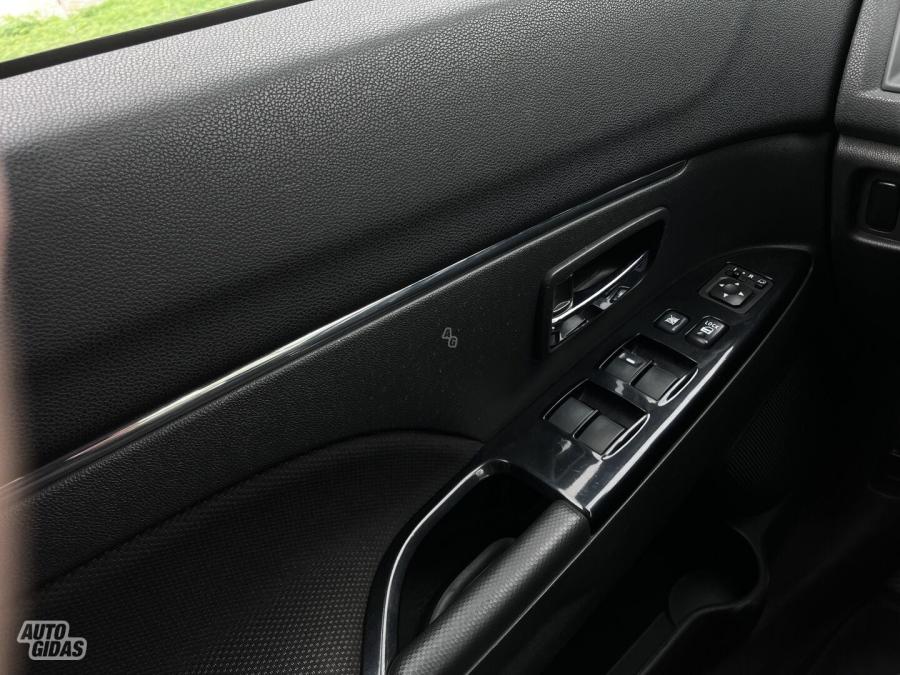 Grey Peugeot 4008 2013 in Siauliai, with an engine capacity of 1.80 L and mileage of 195 thousand km for 5999 €, photo 28 on AUTOMOTO.COM.LV