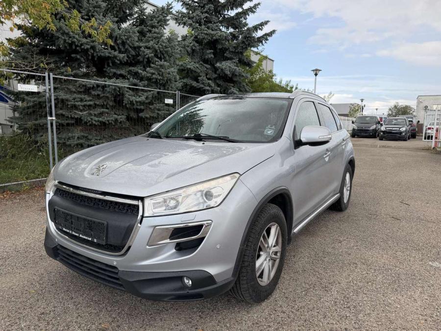 Pelēks Peugeot 4008 2013 Marijampole, ar dzinēja tilpumu 1.56 L un nobraukumu 277 tūkst. km par 4650 €, foto 1 vietnē AUTOMOTO.COM.LV