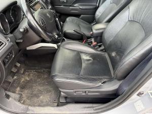 Pelēks Peugeot 4008 2013 Marijampole, ar dzinēja tilpumu 1.56 L un nobraukumu 277 tūkst. km par 4650 €, foto 11 vietnē AUTOMOTO.COM.LV