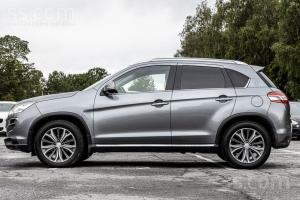 Grey Peugeot 4008 2013 in Riga, with an engine capacity of 1.60 L and mileage of 0 thousand km for 5500 €, photo 3 on AUTOMOTO.COM.LV