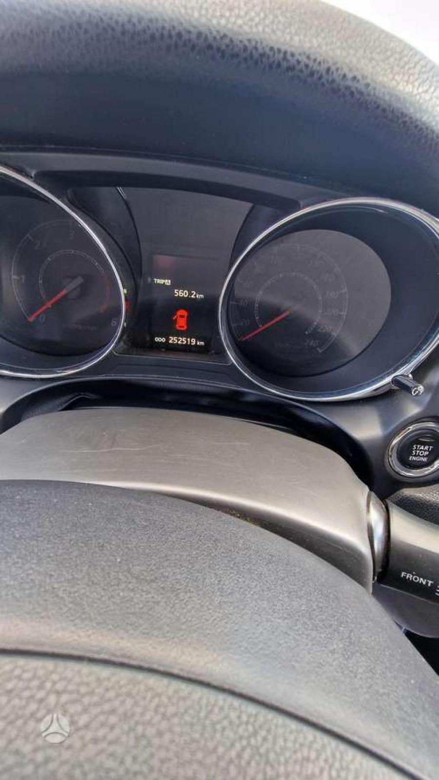 Pelēks Peugeot 4008 2015 Tauragė, ar dzinēja tilpumu 1.56 L un nobraukumu 253 tūkst. km par 5900 €, foto 15 vietnē AUTOMOTO.COM.LV