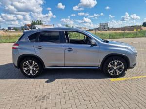 Grey Peugeot 4008 2015 in Taurage, with an engine capacity of 1.56 L and mileage of 252 thousand km for 5900 €, photo 6 on AUTOMOTO.COM.LV