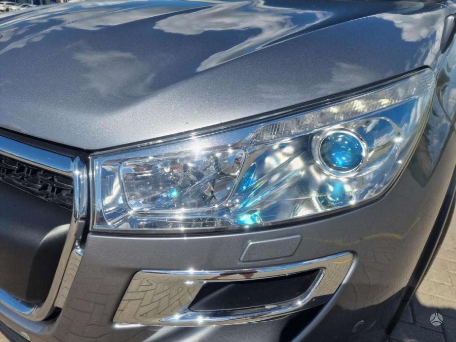 Grey Peugeot 4008 2015 in Taurage, with an engine capacity of 1.56 L and mileage of 252 thousand km for 5900 €, photo 11 on AUTOMOTO.COM.LV