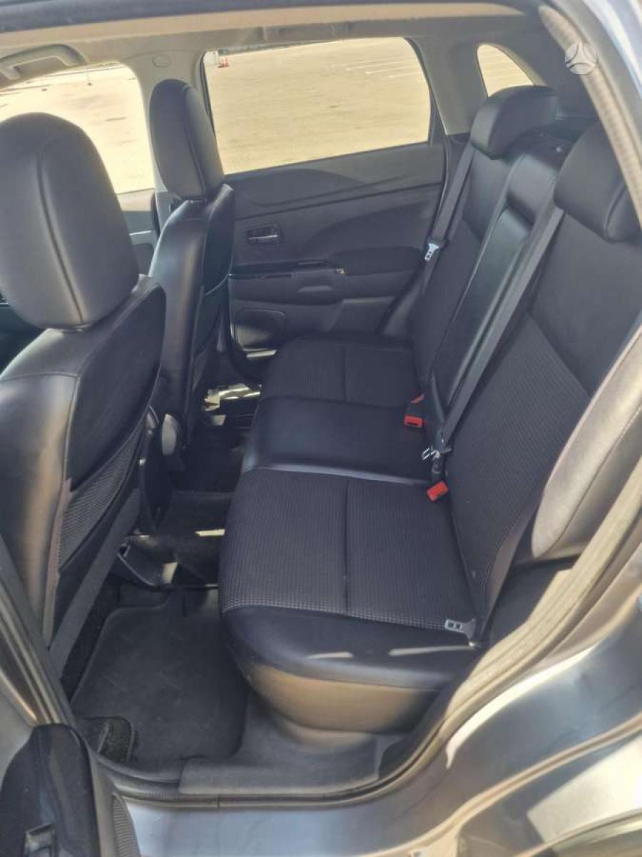 Grey Peugeot 4008 2015 in Taurage, with an engine capacity of 1.56 L and mileage of 252 thousand km for 5900 €, photo 14 on AUTOMOTO.COM.LV