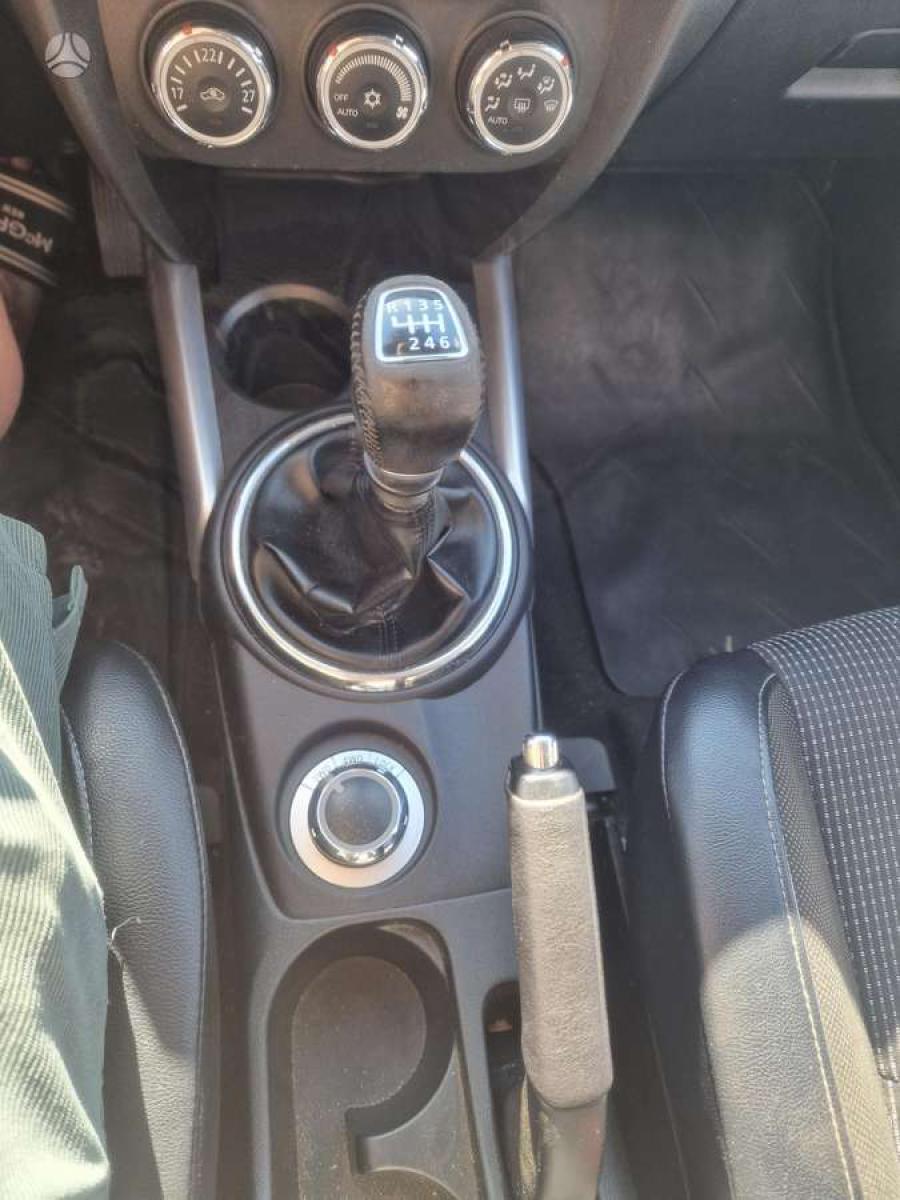 Grey Peugeot 4008 2015 in Taurage, with an engine capacity of 1.56 L and mileage of 252 thousand km for 5900 €, photo 19 on AUTOMOTO.COM.LV