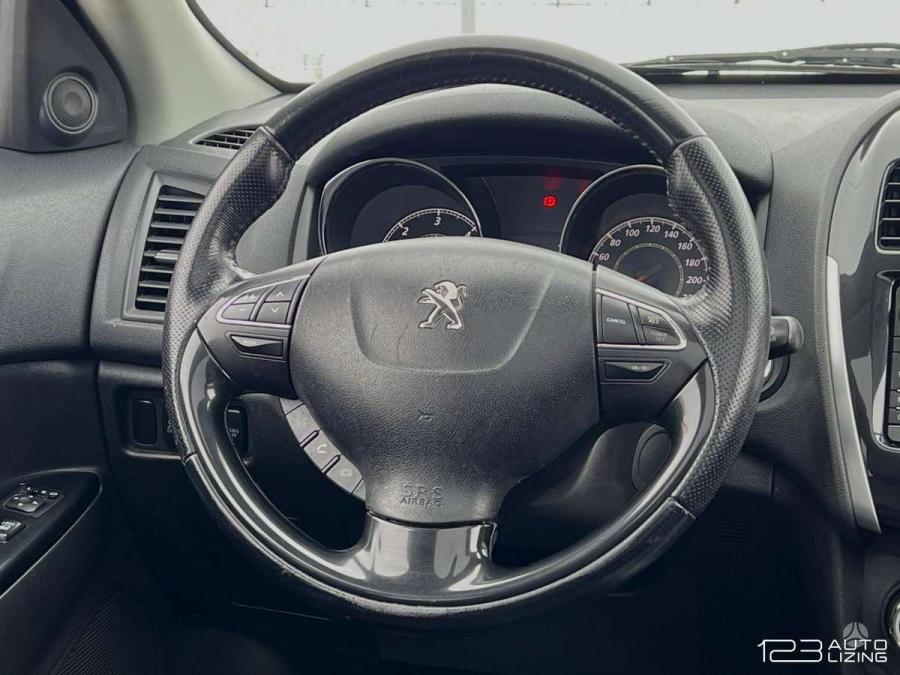 Balts Peugeot 4008 2014 Tauragė, ar dzinēja tilpumu 1.60 L un nobraukumu 271 tūkst. km par 6200 €, foto 16 vietnē AUTOMOTO.COM.LV