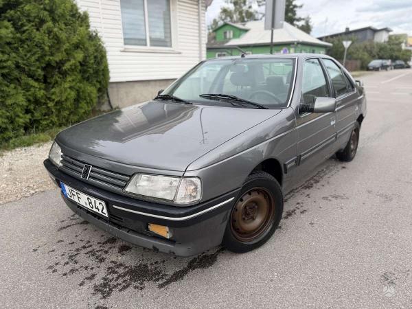 Grey Peugeot 405 1994 in Kaunas, with an engine capacity of 0.00 L and mileage of 271 thousand km for 1000 €, photo 1 on AUTOMOTO.COM.LV