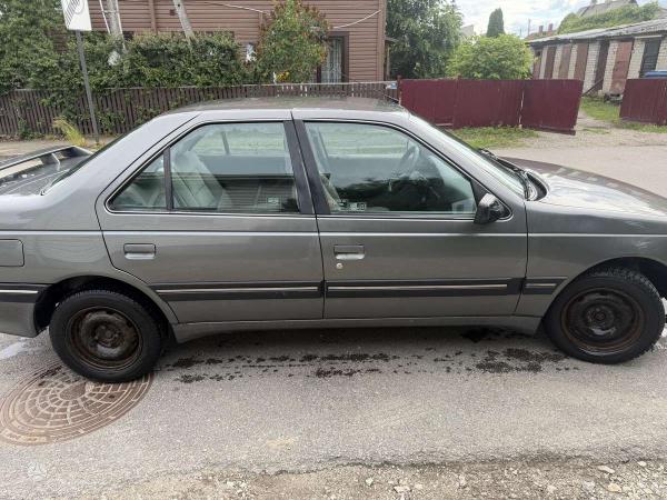 Grey Peugeot 405 1994 in Kaunas, with an engine capacity of 0.00 L and mileage of 271 thousand km for 1000 €, photo 5 on AUTOMOTO.COM.LV