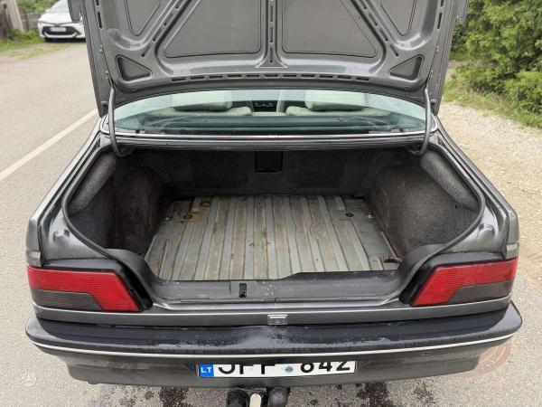 Grey Peugeot 405 1994 in Kaunas, with an engine capacity of 0.00 L and mileage of 271 thousand km for 1000 €, photo 10 on AUTOMOTO.COM.LV