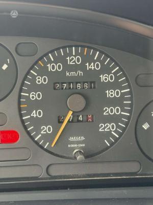 Grey Peugeot 405 1994 in Kaunas, with an engine capacity of 0.00 L and mileage of 271 thousand km for 1000 €, photo 32 on AUTOMOTO.COM.LV