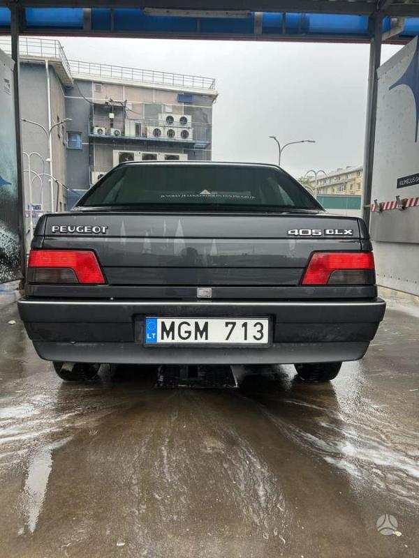 Peugeot 405 1994 Viļņa, ar dzinēja tilpumu 1.91 L un nobraukumu 123 tūkst. km par 3500 €, foto 3 vietnē AUTOMOTO.COM.LV