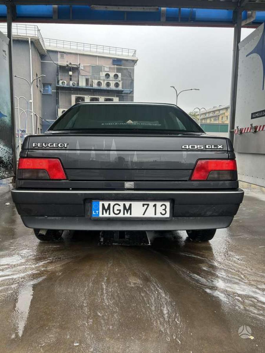 Peugeot 405 1994 Viļņa, ar dzinēja tilpumu 1.91 L un nobraukumu 123 tūkst. km par 3500 €, foto 4 vietnē AUTOMOTO.COM.LV