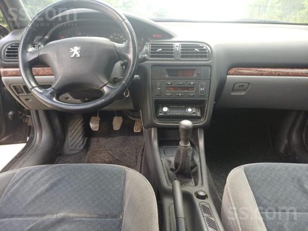 Melns Peugeot 406 2000 Daugavpils, ar dzinēja tilpumu 2.00 L un nobraukumu 241 tūkst. km par 1200 €, foto 4 vietnē AUTOMOTO.COM.LV