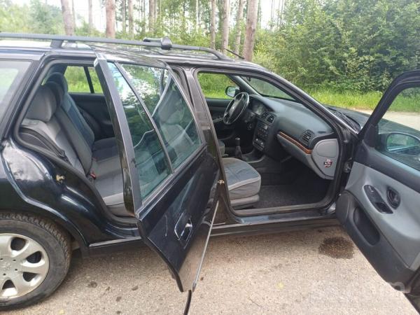 Melns Peugeot 406 2000 Daugavpils, ar dzinēja tilpumu 2.00 L un nobraukumu 241 tūkst. km par 1200 €, foto 6 vietnē AUTOMOTO.COM.LV