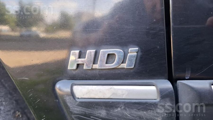 Melns Peugeot 406 2000 Daugavpils, ar dzinēja tilpumu 2.00 L un nobraukumu 240 tūkst. km par 1100 €, foto 5 vietnē AUTOMOTO.COM.LV