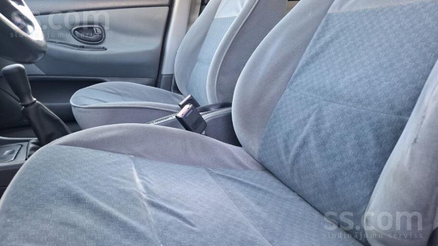 Melns Peugeot 406 2000 Daugavpils, ar dzinēja tilpumu 2.00 L un nobraukumu 240 tūkst. km par 1100 €, foto 14 vietnē AUTOMOTO.COM.LV