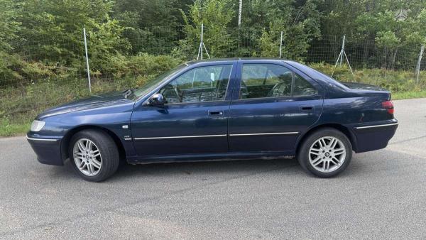 Zils Peugeot 406 2003 Viļņa, ar dzinēja tilpumu 2.00 L un nobraukumu 231 tūkst. km par 650 €, foto 3 vietnē AUTOMOTO.COM.LV