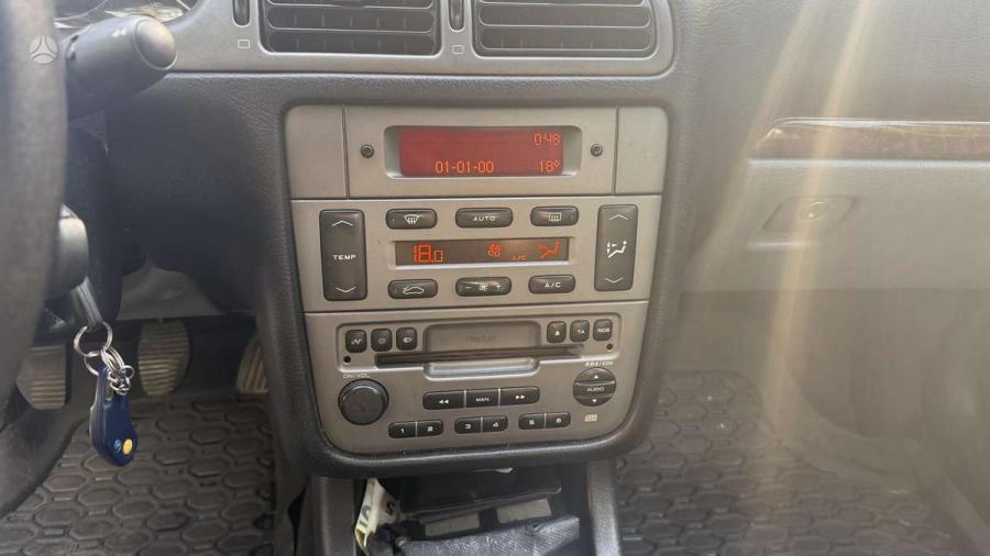 Zils Peugeot 406 2003 Viļņa, ar dzinēja tilpumu 2.00 L un nobraukumu 231 tūkst. km par 650 €, foto 14 vietnē AUTOMOTO.COM.LV