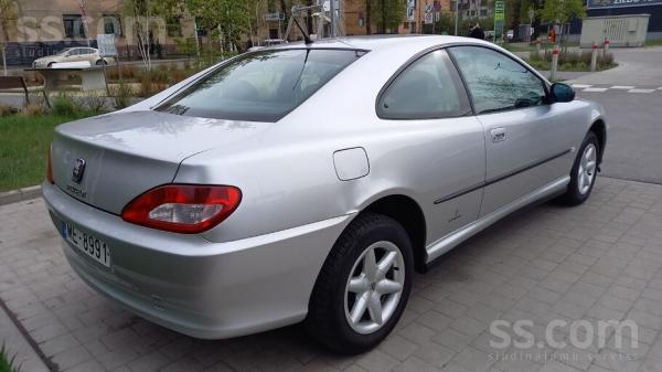 Peugeot 406 2001 in Riga, with an engine capacity of 2.00 L and mileage of 209 thousand km for 1490 €, photo 4 on AUTOMOTO.COM.LV