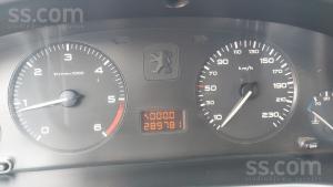 Zaļš Peugeot 406 2001 Daugavpils, ar dzinēja tilpumu 2.00 L un nobraukumu 290 tūkst. km par 1200 €, foto 2 vietnē AUTOMOTO.COM.LV