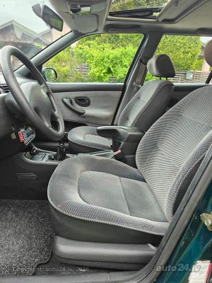 Green Peugeot 406 1997 in Tallinn, with an engine capacity of 1.90 L and mileage of 194 thousand km for 3395 €, photo 8 on AUTOMOTO.COM.LV