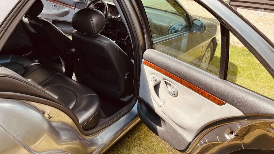 Pelēks Peugeot 406 1996 Viļņa, ar dzinēja tilpumu 2.00 L un nobraukumu 120 tūkst. km par 1500 €, foto 20 vietnē AUTOMOTO.COM.LV
