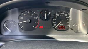 Pelēks Peugeot 406 1996 Viļņa, ar dzinēja tilpumu 2.00 L un nobraukumu 120 tūkst. km par 1500 €, foto 24 vietnē AUTOMOTO.COM.LV