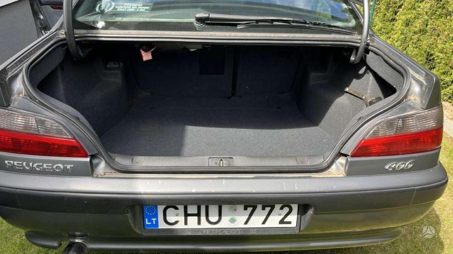 Pelēks Peugeot 406 1996 Viļņa, ar dzinēja tilpumu 2.00 L un nobraukumu 120 tūkst. km par 1500 €, foto 30 vietnē AUTOMOTO.COM.LV