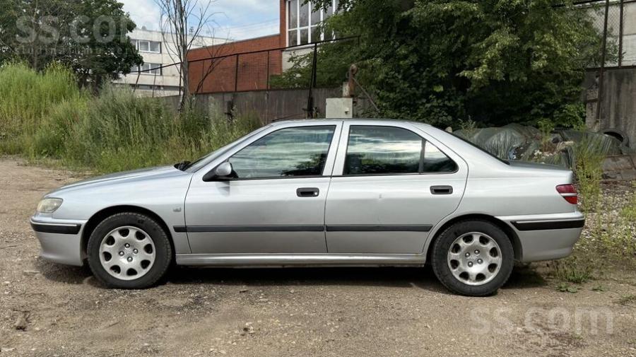 Pelēks Peugeot 406 2000 Rīga, ar dzinēja tilpumu 1.80 L un nobraukumu 279 tūkst. km par 870 €, foto 4 vietnē AUTOMOTO.COM.LV